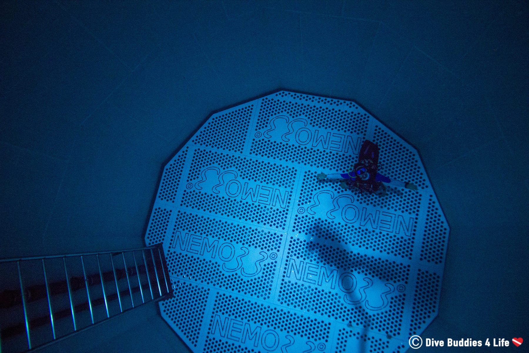 Scuba Diving the Nemo 33 | Dive Buddies 4 Life